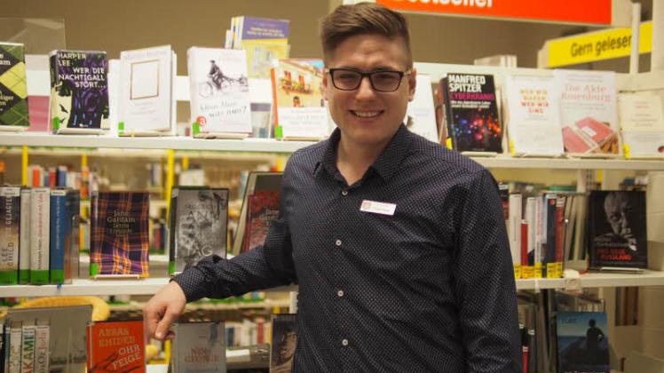 Philipp Braun ist der Neue in der Stadtbücherei