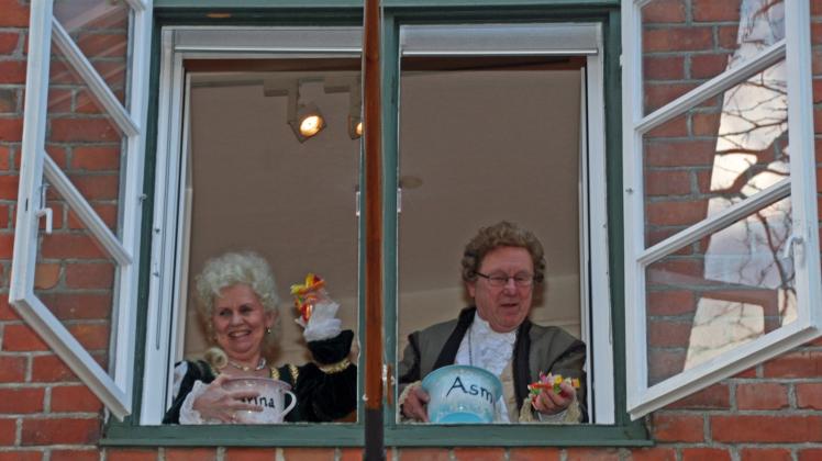 Bier anstechen und die Büx hissen