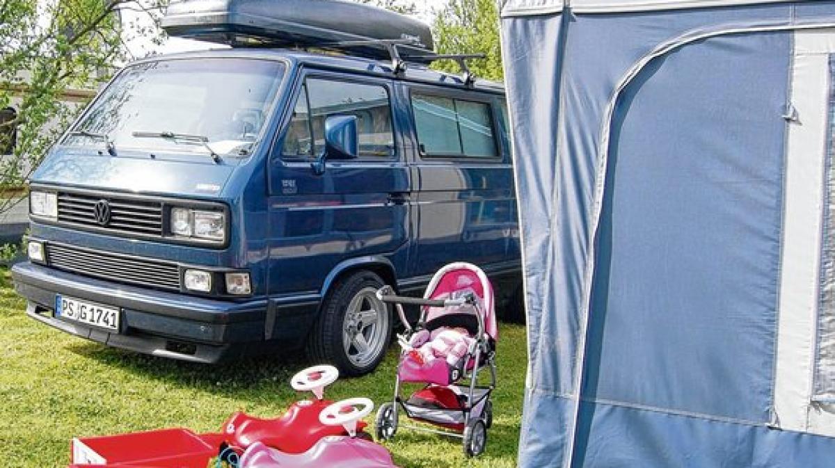 Porsche-Motor in VW-Bus eingebaut