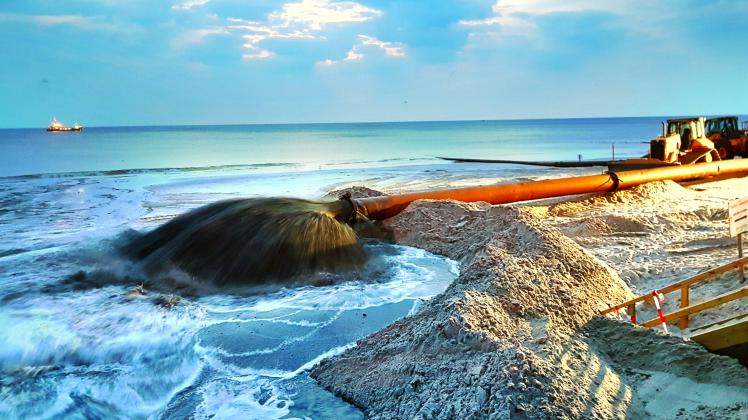 Neuer Sand für Sylter Strand