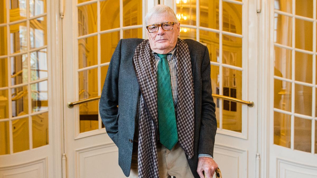 Sir Jeffrey Philip Tate ist tot