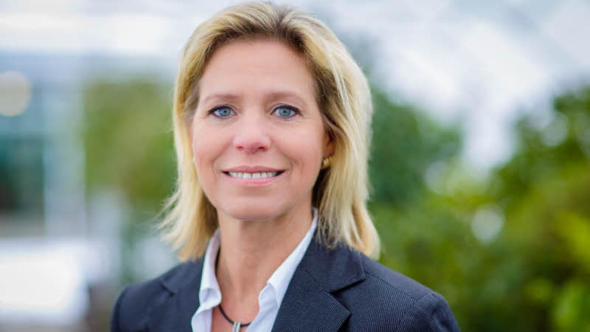 Elke Christina Roeder (SPD) wird Oberbürgermeisterin in Norderste