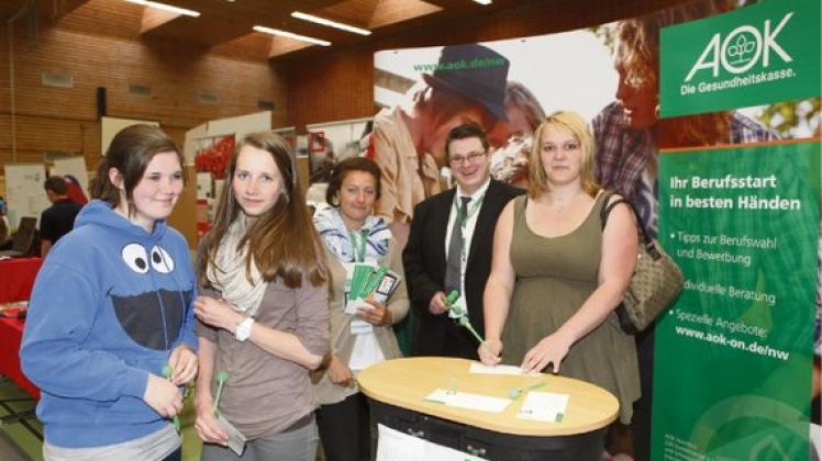 Schüler blicken in die Arbeitswelt