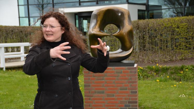 Abschied von Moore-Skulpturen