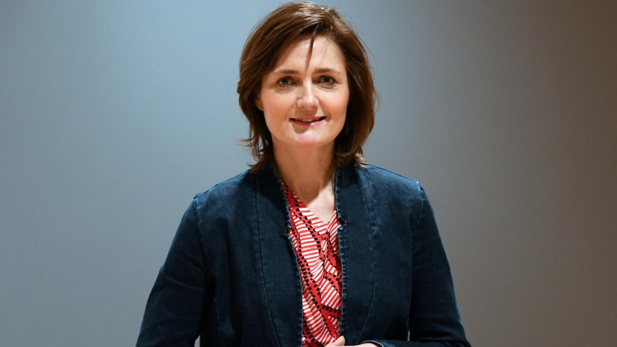 Streit über Umzugskosten: Simone Langes Umbau kostet über 150.000 Streit über Umzugskosten: Simone Langes Umbau kostet über 150.000