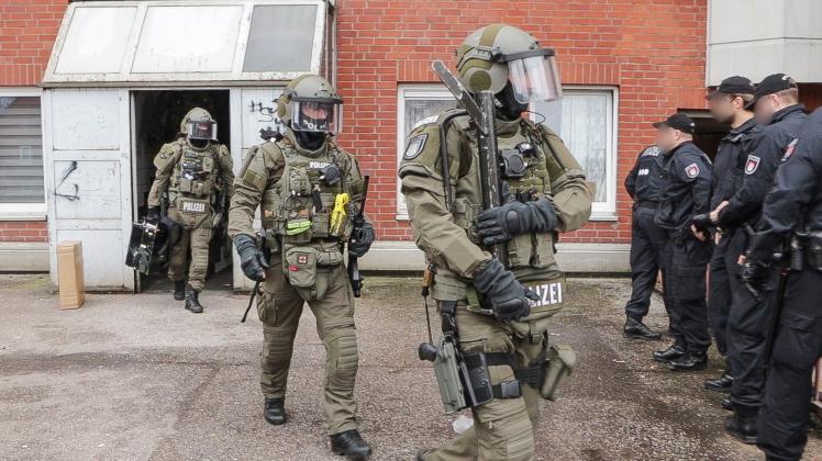 MEK-Einsatz in Hamburg nach Schüssen in Lüneburg