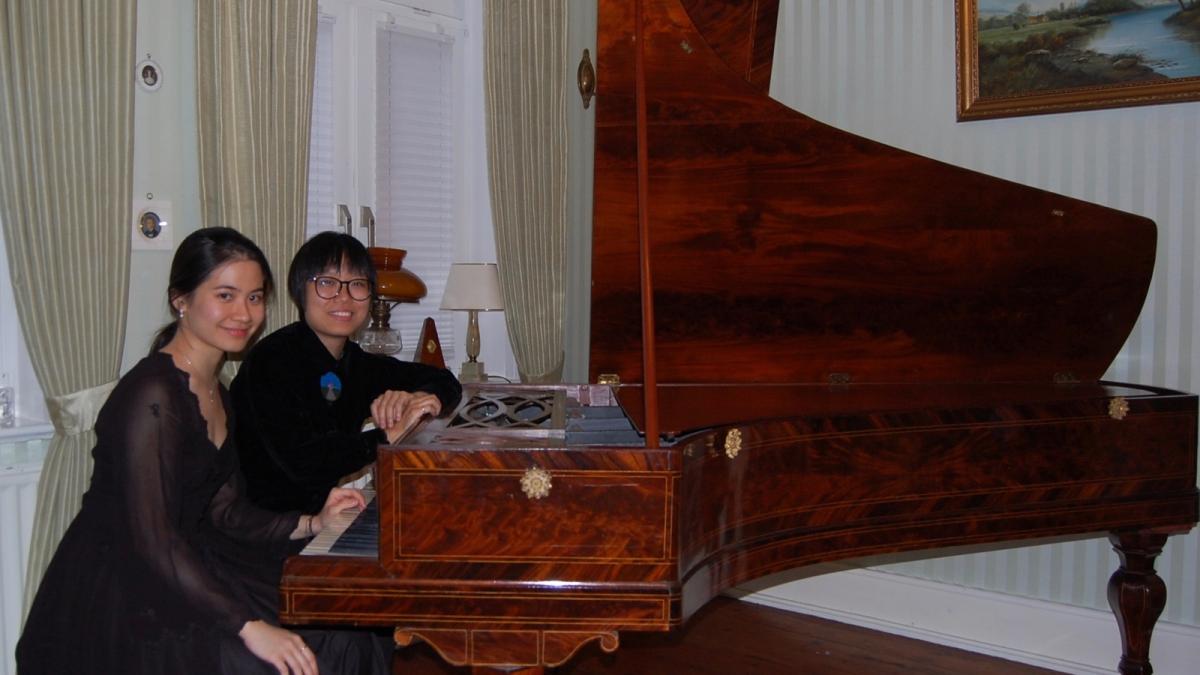 Musikalischer Salonabend am historischen Flügel