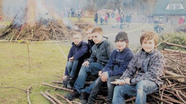 Zusammenhalt dank Osterfeuer