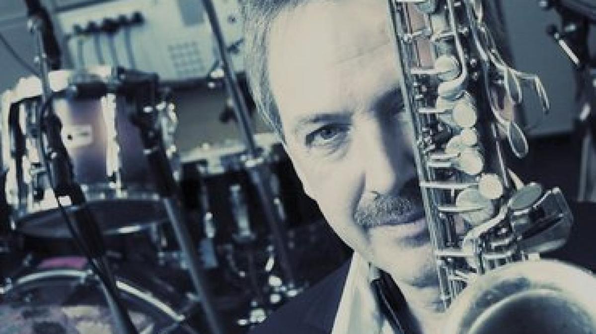 Richard Wester hat "groovige" Liebeslieder im Gepäck