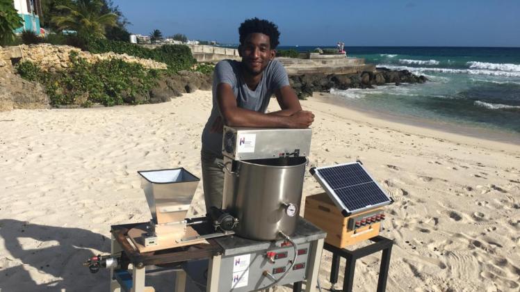 Bierbrauen am Strand von Barbados