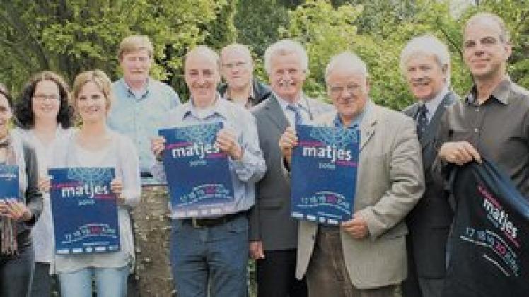 Matjeswochen: Glückstadt feiert wieder seinen "Ehrenbürger"