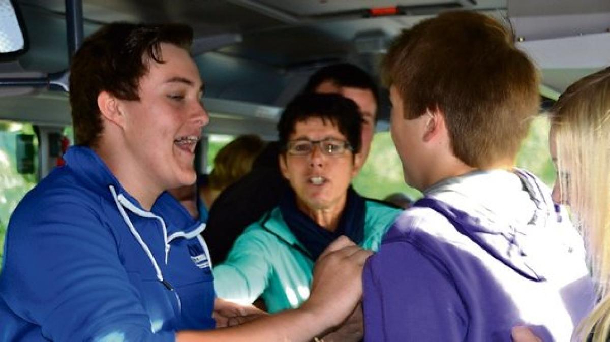 Bus-Engel trainieren den Ernstfall