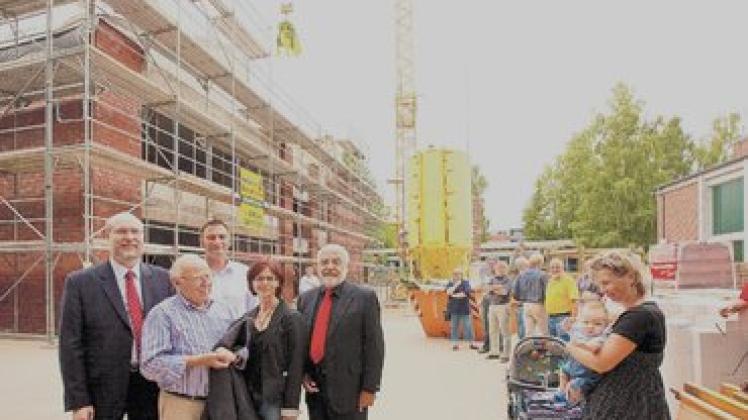 Richtfest an der Dr.-Gerlich-Schule