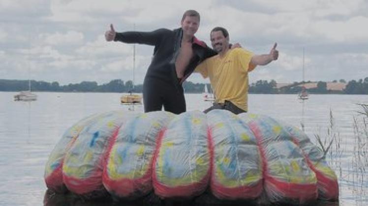 See-Elfe kommt mit Medusa Gigantea