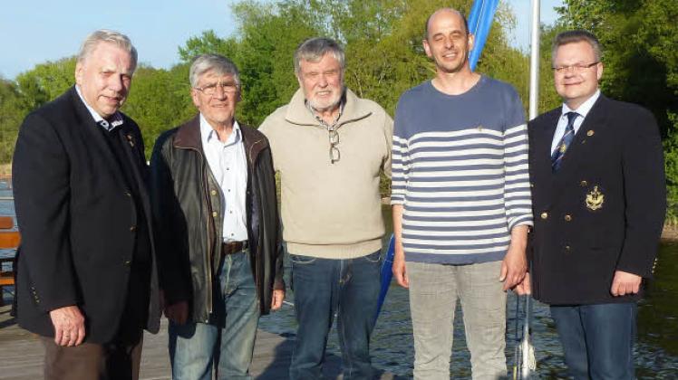 Wolfgang Fehrs ist das Urgestein beim Segel-Club Neumünster | SHZ