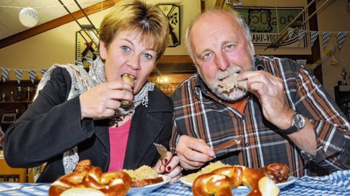 "Zuzeln" der Weißwurst ist gar nicht so einfach