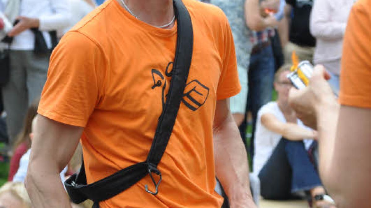 Samba-Rhythmen im Trommel-Workshop