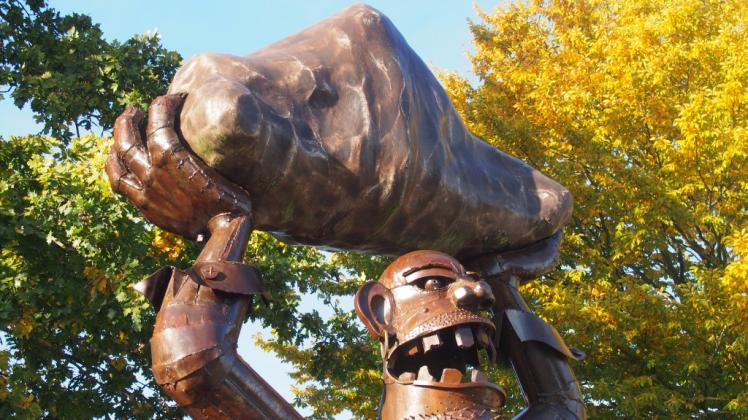 Ziel: Kunstwettbewerb für eigenen Riesen