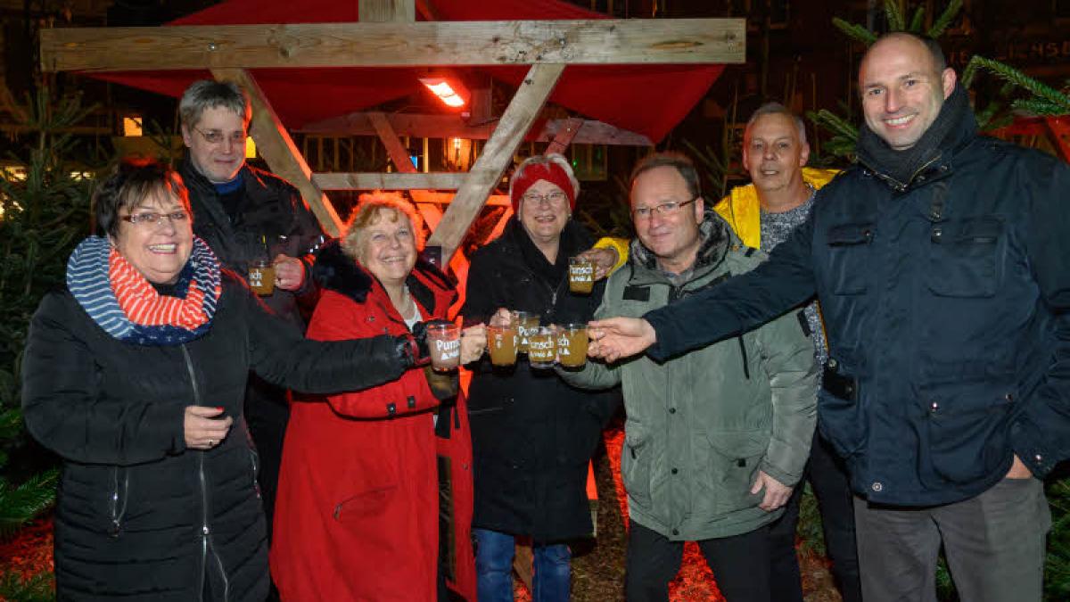 Und prost! Punschwald ist eröffnet