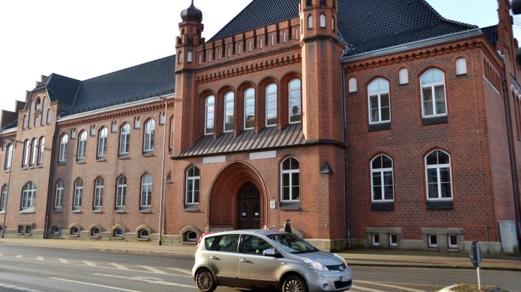 Amtsgericht Rendsburg Offnungszeiten