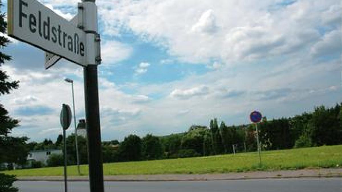 Reinfeld: Verwaltung steht zur Bahnbrücke