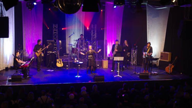 Gelungene Hommage an Adele mit Ashley Adair