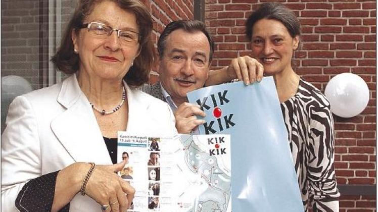 Fliegende Stühle und Kunst aus Stegbohlen | SHZ