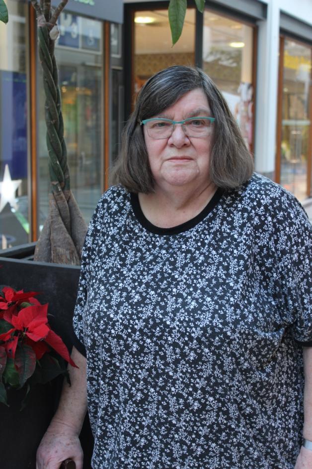 Warum Sabrina Ruge und Trijntje Krönung auf die Tafel angewiesen