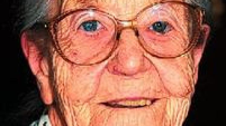 Käte Karlau: Mit 100 Jahren Brokdorfs älteste Einwohnerin