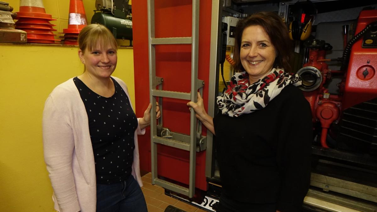 Jennifer Groth und Gesa Glismann sind Pionierinnen in der Feuerwe