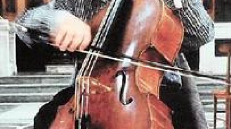 Cello solo im Sommerkonzert