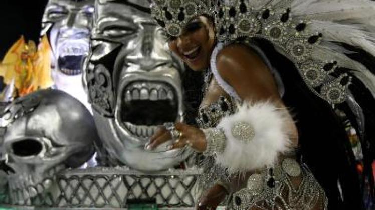 Bombastischer Karneval am Zuckerhut