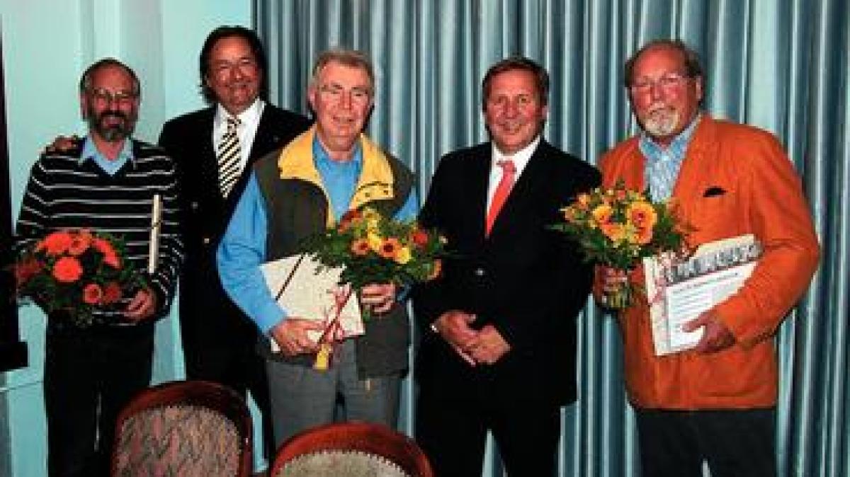 CDU: Dr. Helm im Amt bestätigt