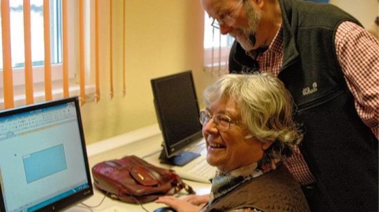 Neue Räume für Computer-Senioren
