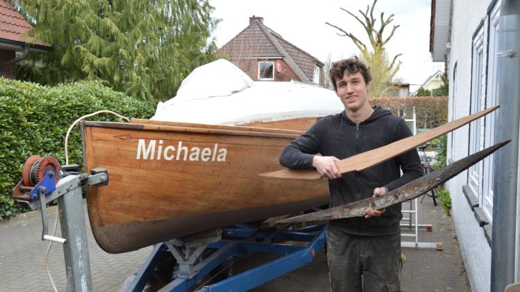Junger Barmstedter modernisiert 52 Jahre altes Segelboot