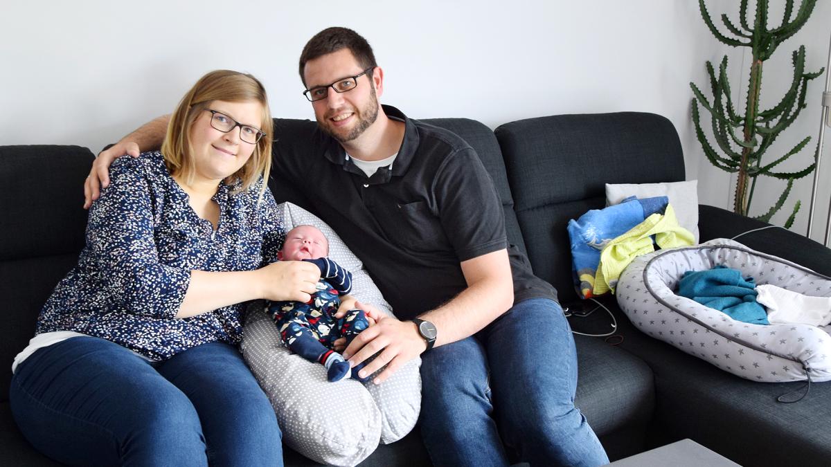 Leichte Geburt in schweren Corona-Zeiten: Denise und Jan Goos sin