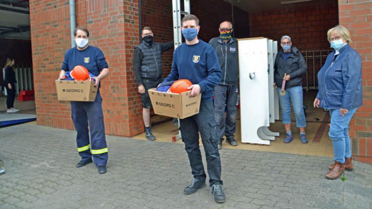Warten auf den Neubau: Kameraden beziehen provisorische Unterkunf