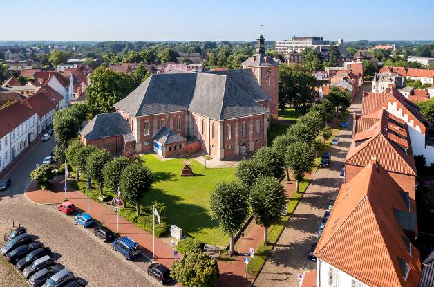 Rendsburger Christkirche darf wieder besucht werden, aber bitte m