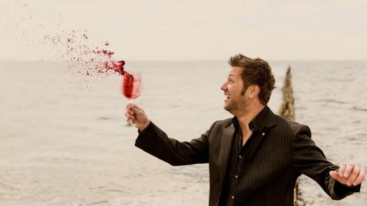 Nils Lackner über scharfes Essen und süßen Wein