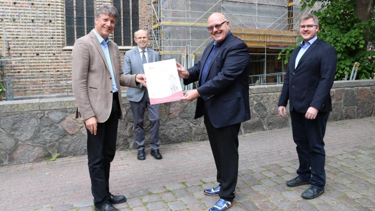 Arthur Christiansen ist jetzt Fenster-Pate