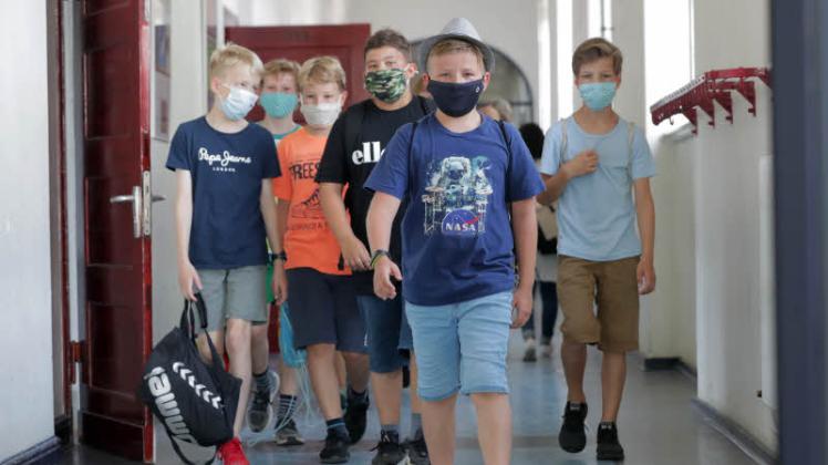 „Maske auf“ gilt ab Montag für alle Schüler