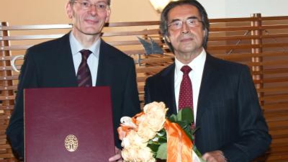 Riccardo Muti erhält Ehrenmitgliedschaft zum 70. Geburtstag | SHZ