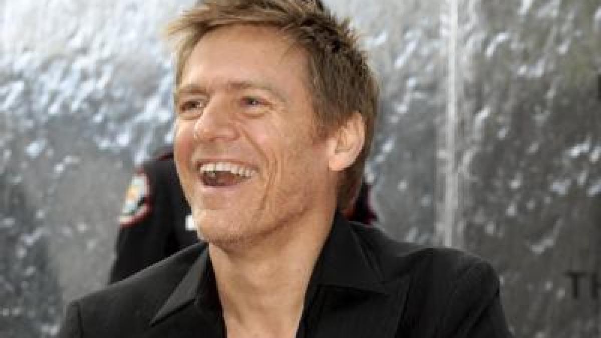 Rocksänger Bryan Adams ist Vater einer Tochter