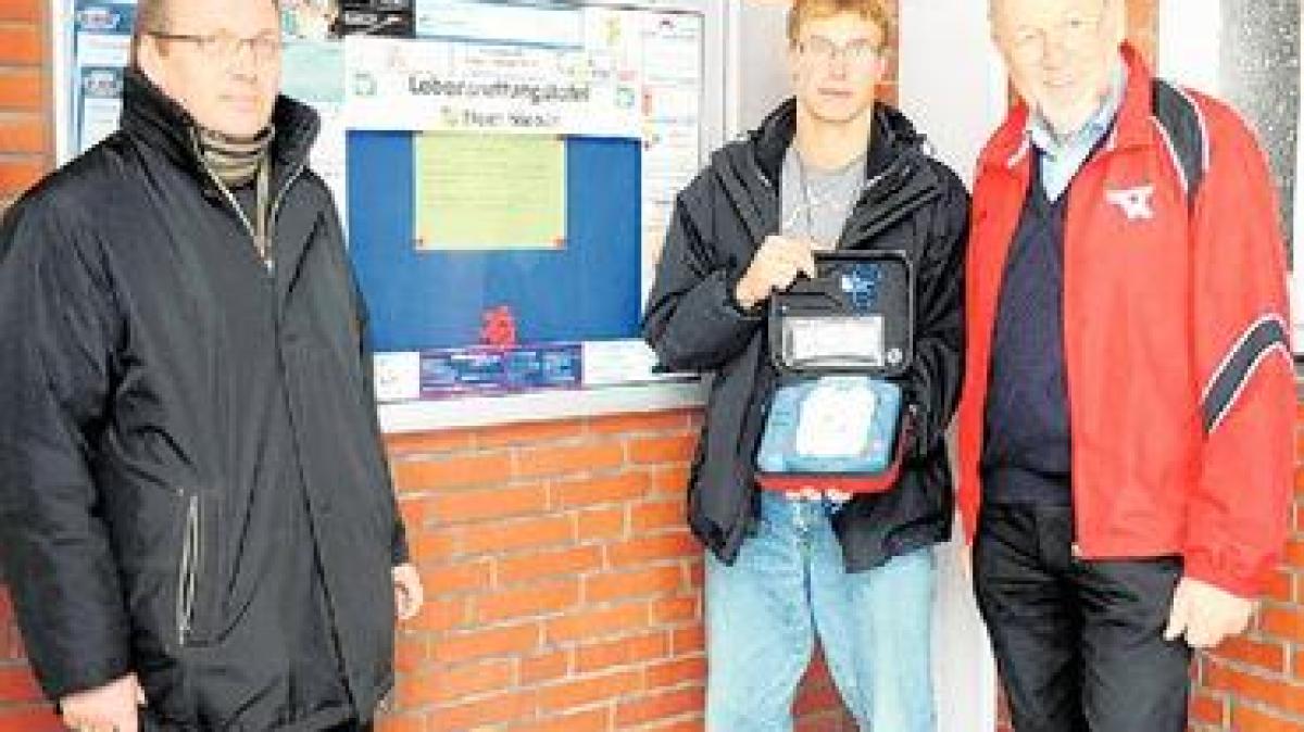 Mit dem "Defi" im Notfall Leben retten