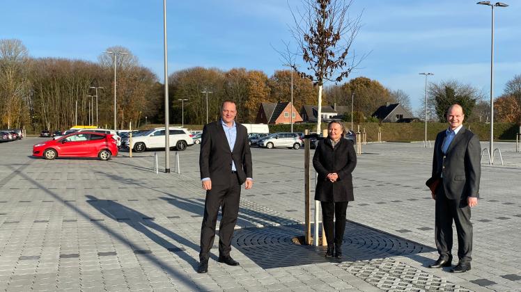 Lürssen-Werft baut Parkplatz und schafft ein großes Ärgernis aus