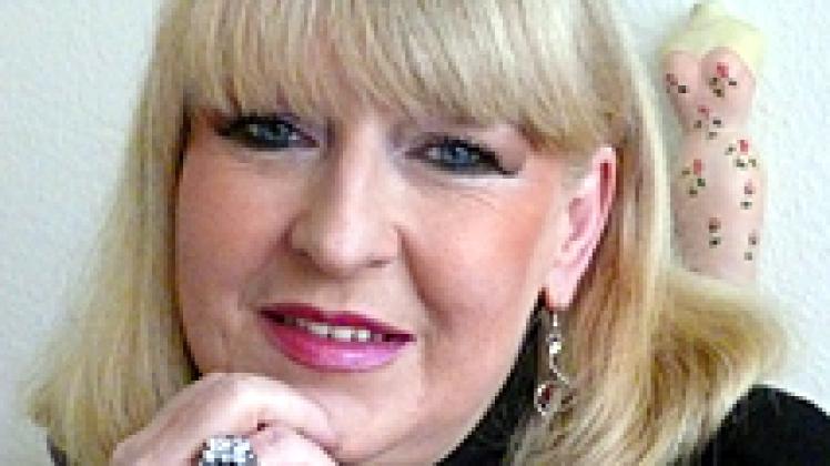 Linkspartei ist scharf auf nackte Genossin | SHZ