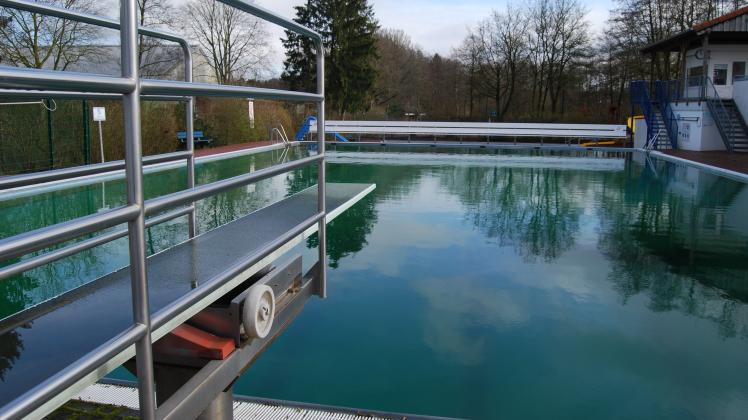 Quickborn und Ellerau ziehen ernüchternde Bilanz der Freibad-Sais