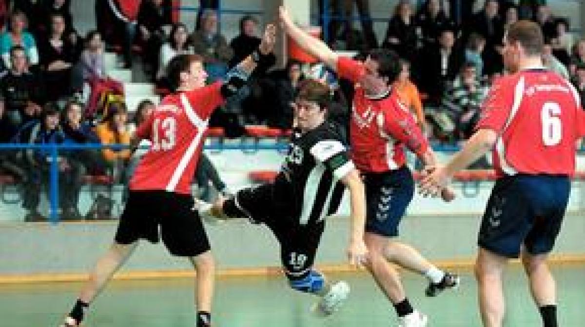 Dramatisches Finish - Tungendorf hält die Klasse