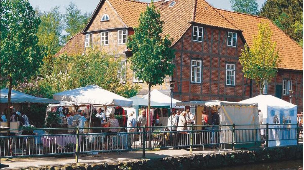 Bunter Mühlenmarkt in Trittau