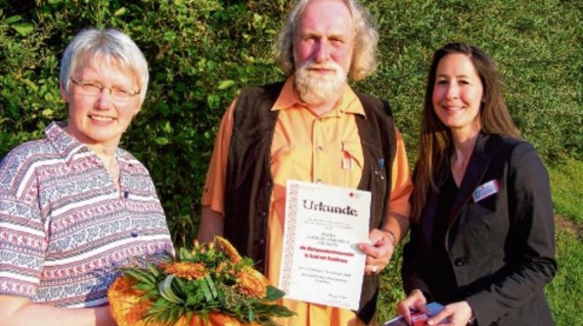 Jubiläum: Jürgen-Friedrich Neumann spendete zum 125. Mal Blut